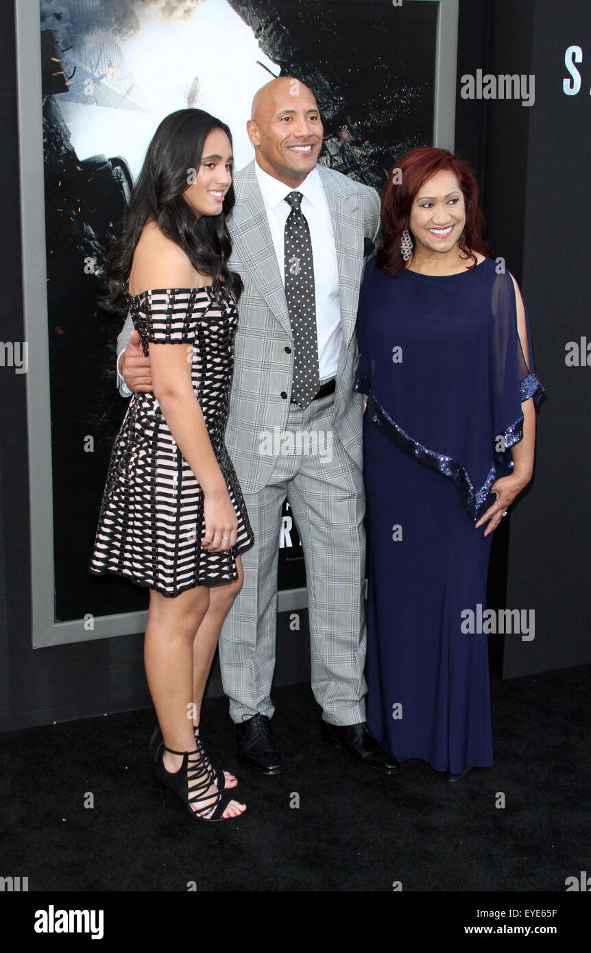 Dwayne johnson and daughter simone alexandra johnson Banque de ...