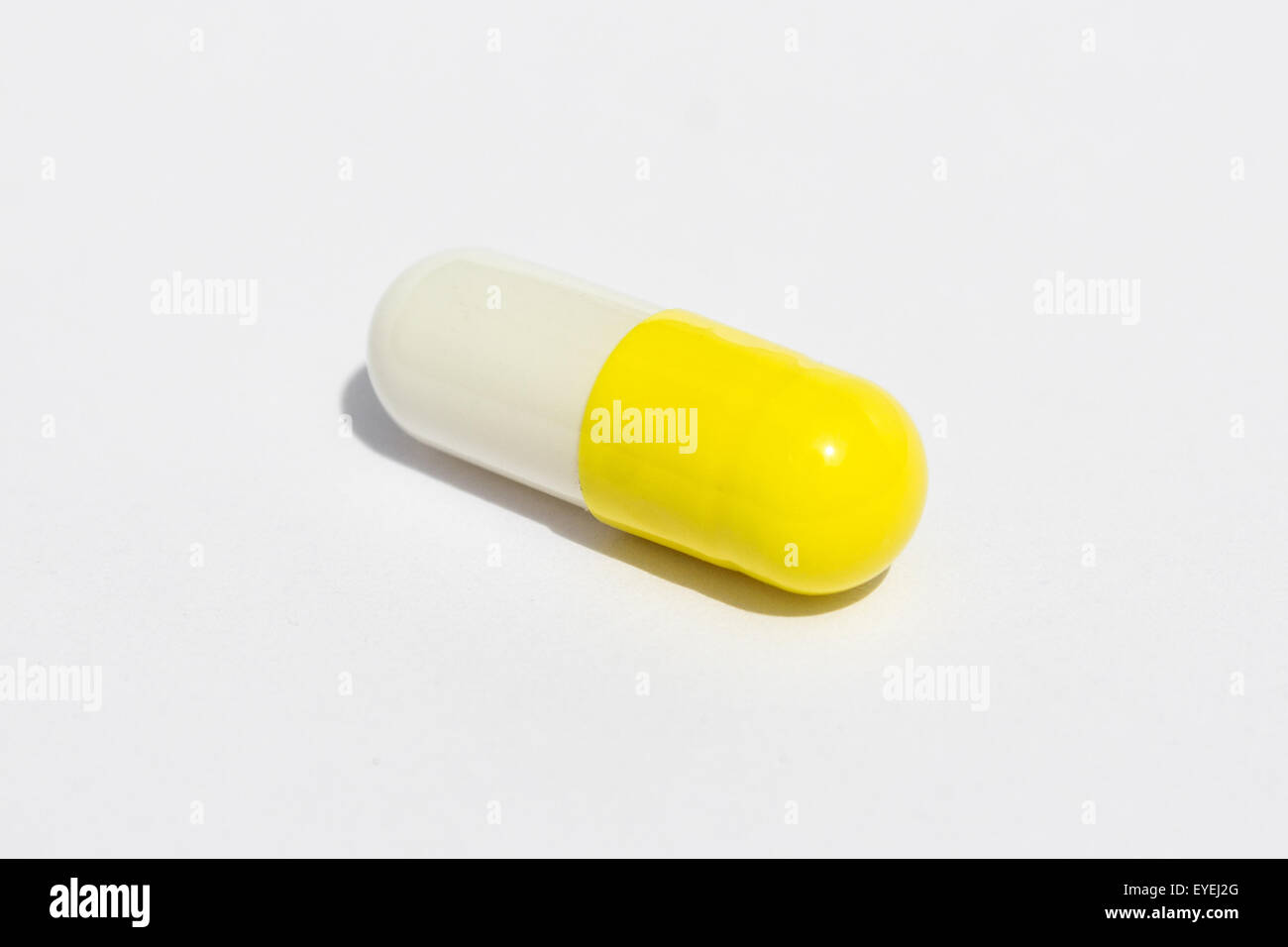 Pill capsule Banque de photographies et d’images à haute résolution - Alamy