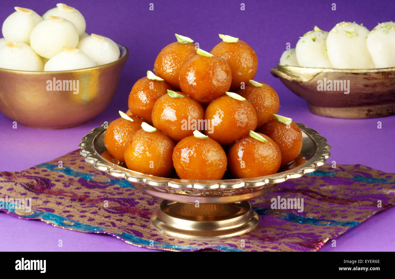 Gulab jamun Banque de photographies et d’images à haute résolution - Alamy