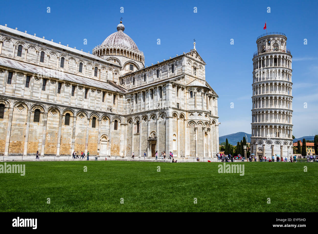 Tour penchée de Pise, Italie. La tour penchée de Pise est le campanile ...