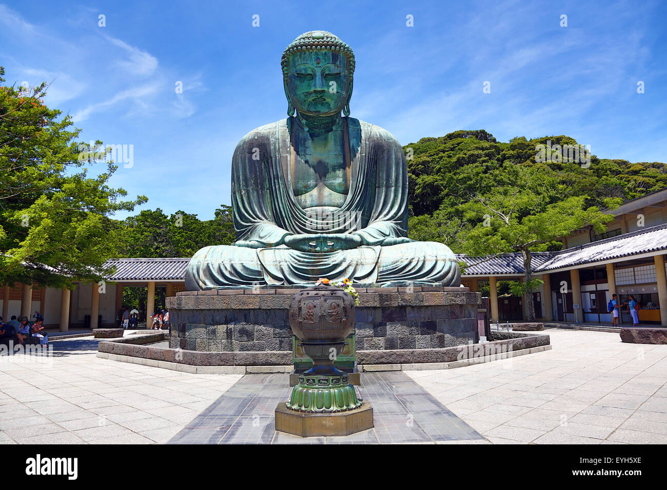 Le Grand Bouddha de Kamakura, une statue de Bouddha Amida, connu comme ...