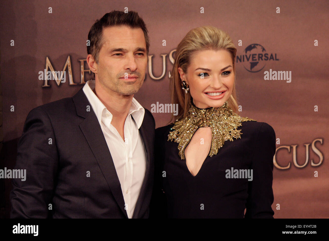 Emma rigby Banque de photographies et d’images à haute résolution - Alamy