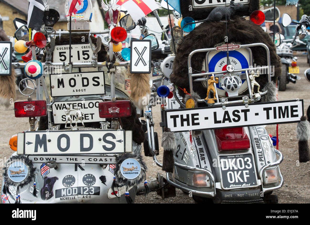 Mods vespa scooter Banque de photographies et d’images à haute ...