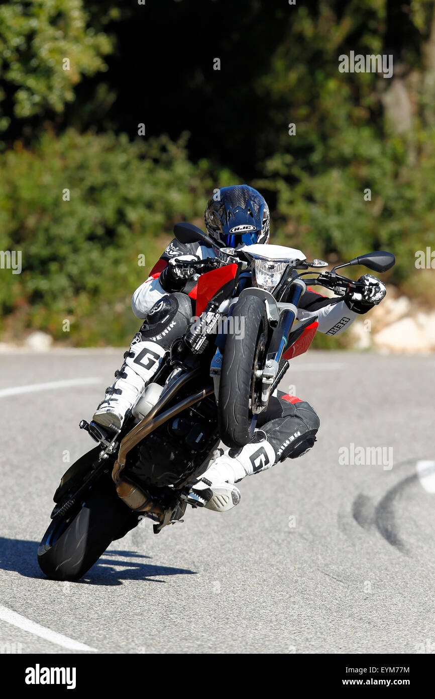 Situation de courbe Banque de photographies et d’images à haute ...