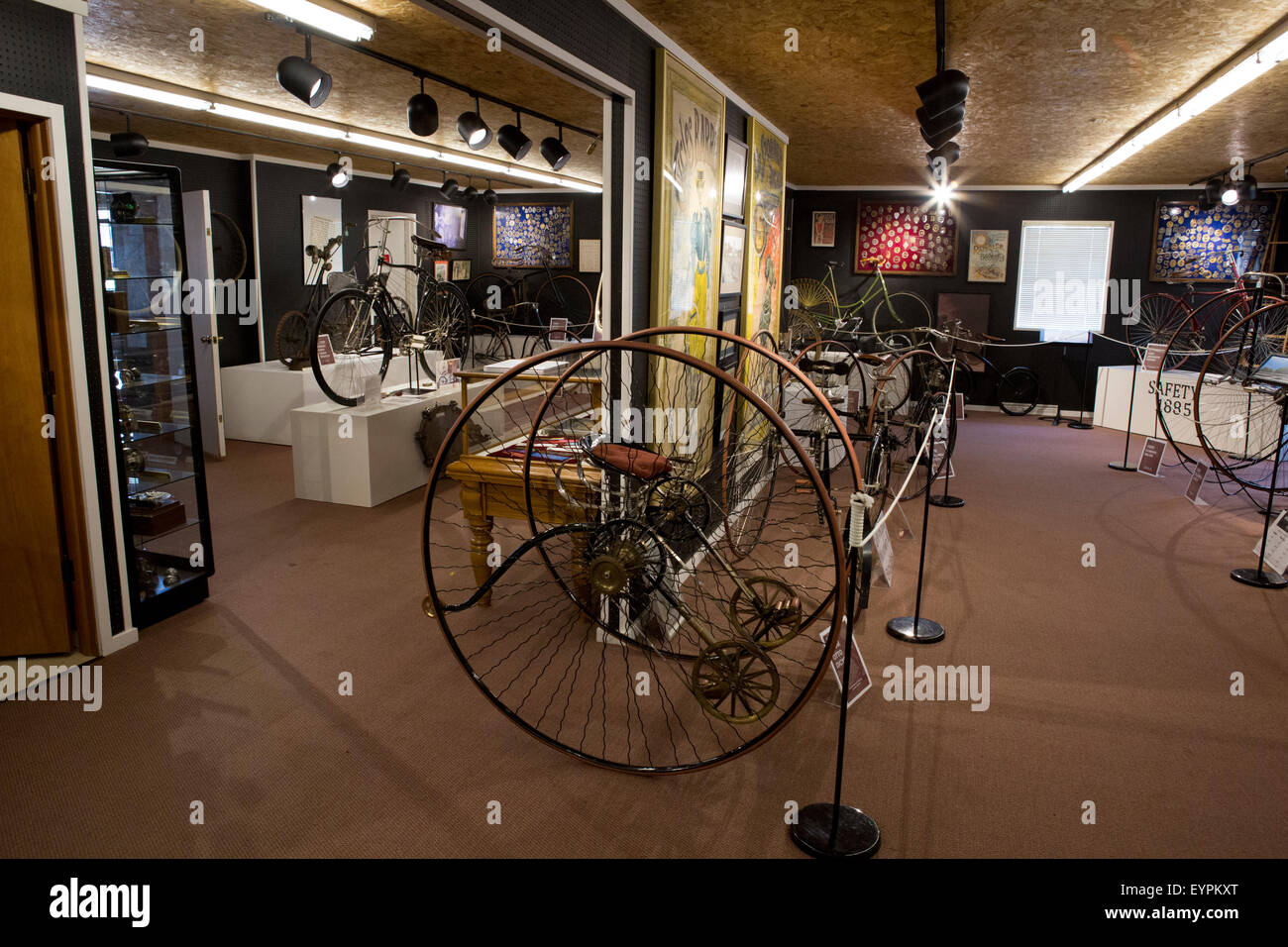Otto dicycle Banque de photographies et d’images à haute résolution - Alamy
