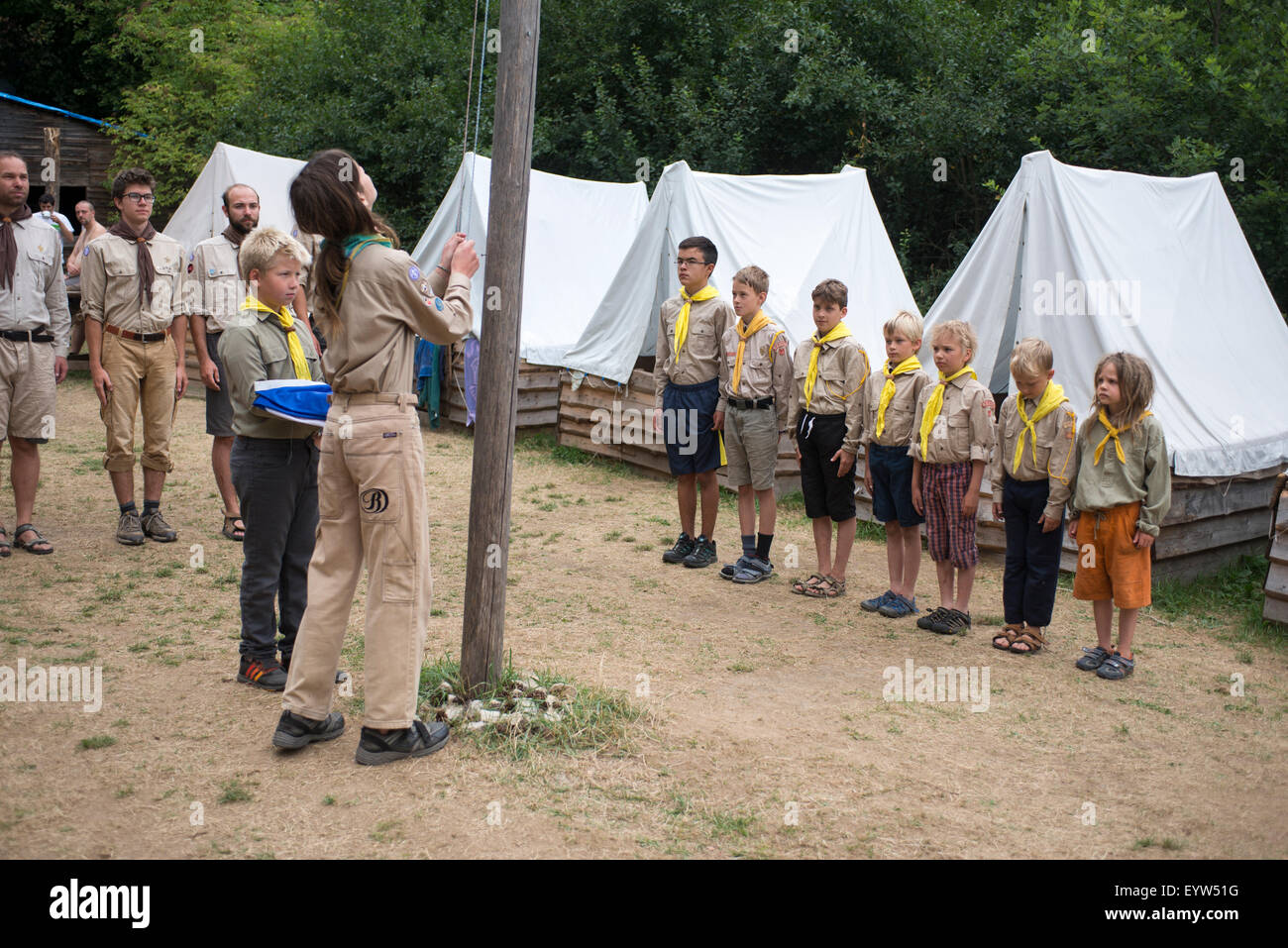 Camp scout Banque de photographies et d’images à haute résolution - Alamy
