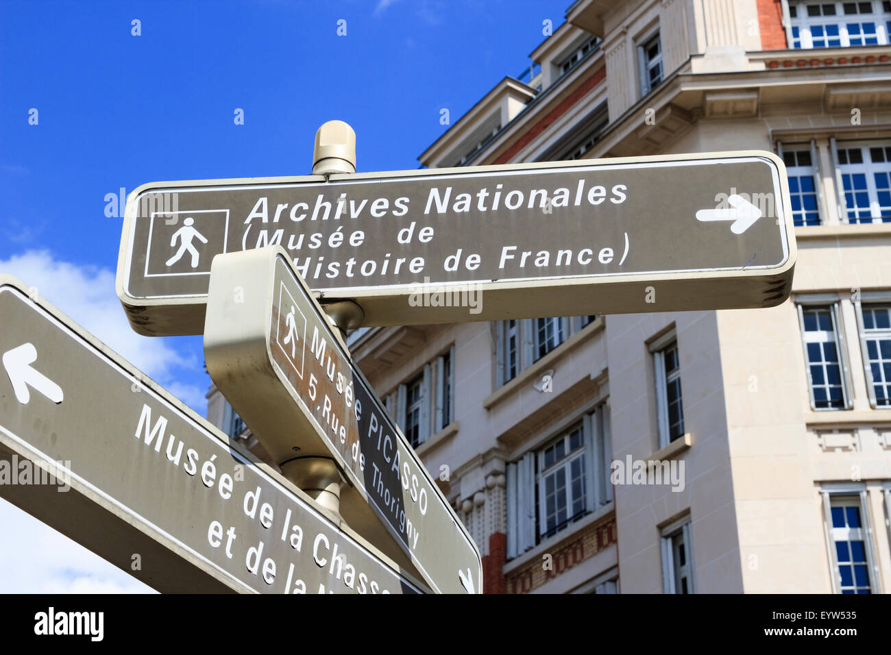 Plaques de rue paris Banque de photographies et d’images à haute ...