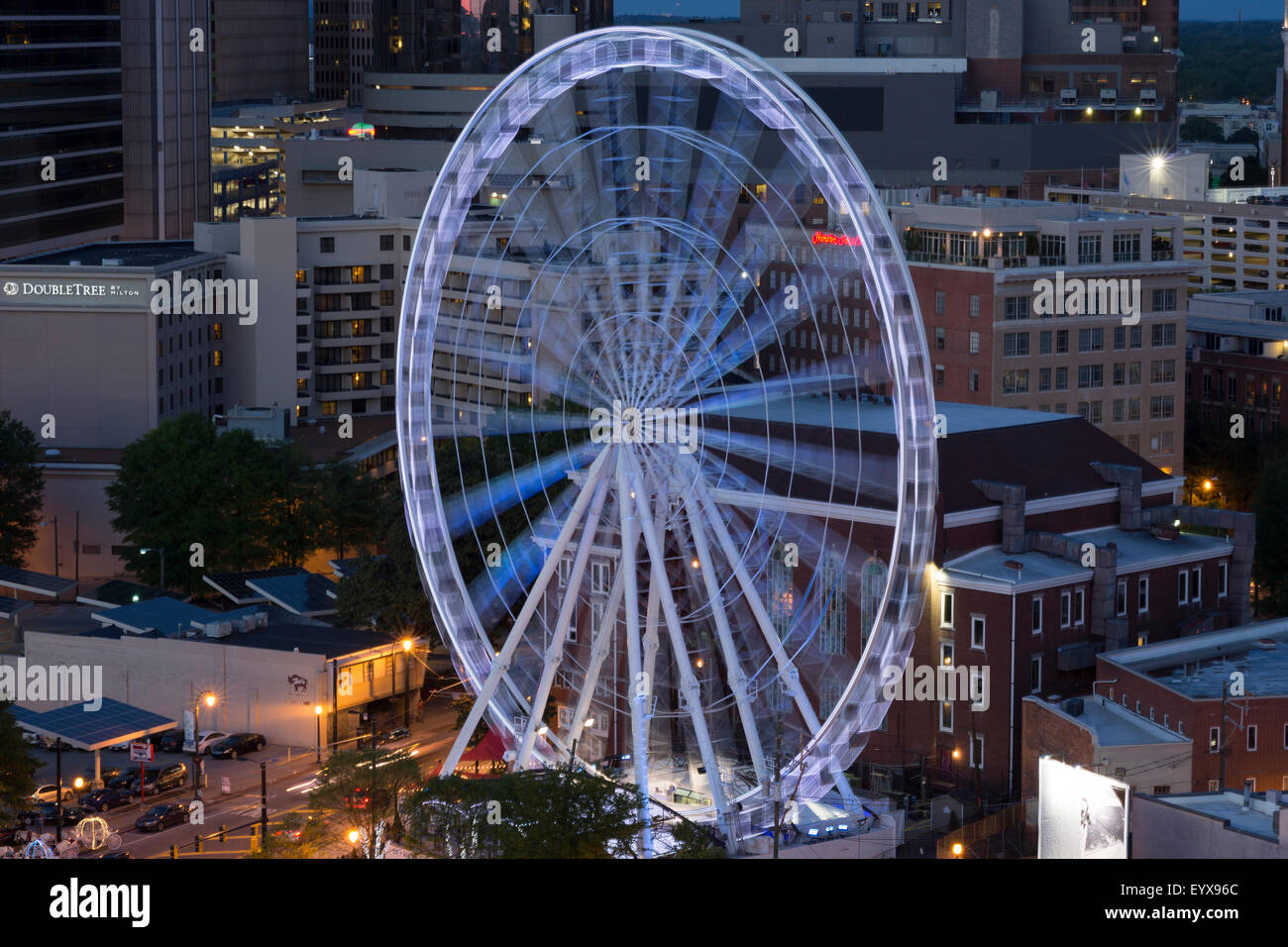 Grande roue du centre ville d'atlanta Banque de photographies et d ...