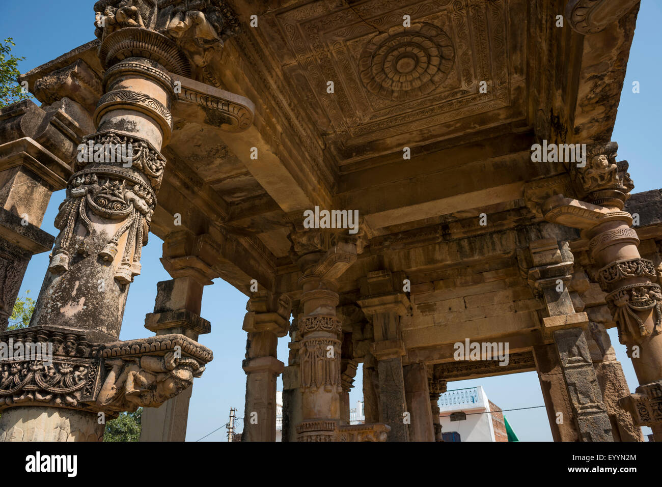 Hindu temple sculptures Banque de photographies et d’images à haute ...