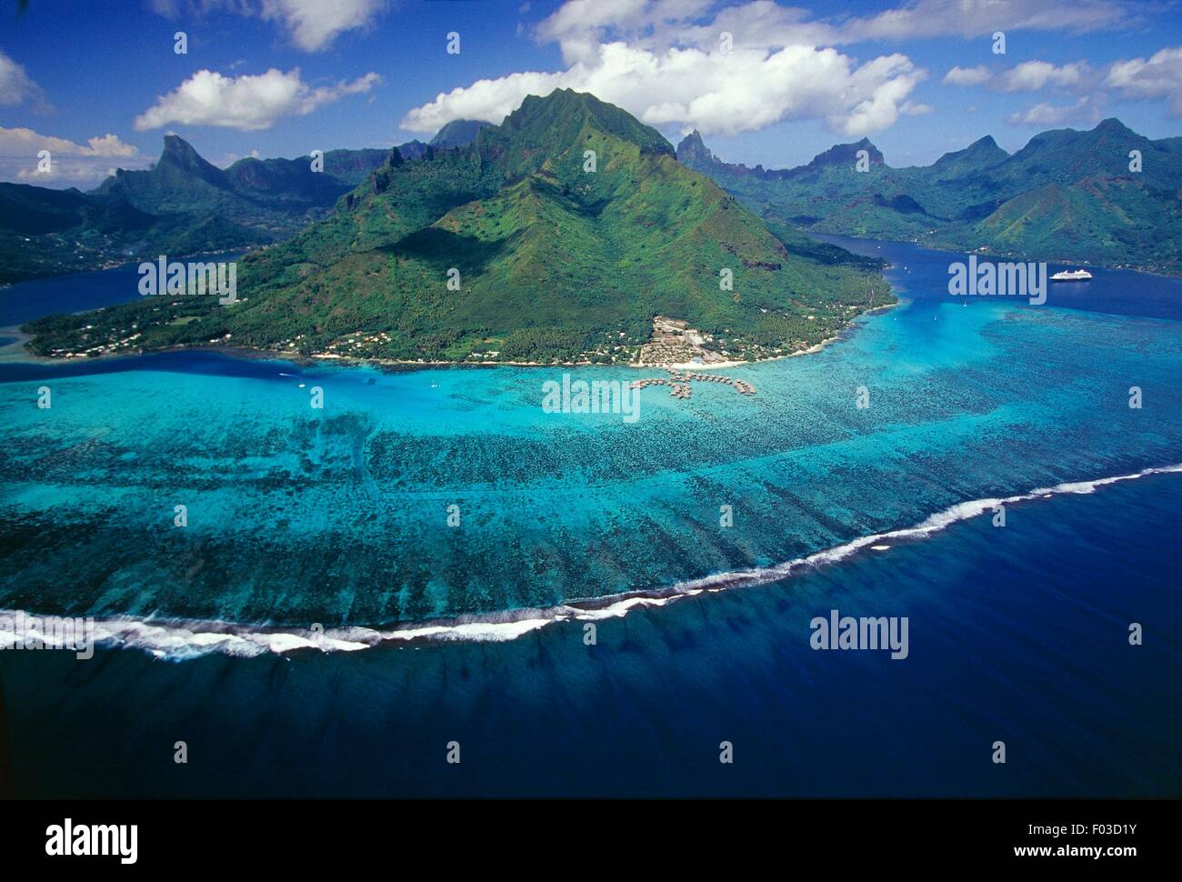 Moorea aerial Banque de photographies et d’images à haute résolution ...