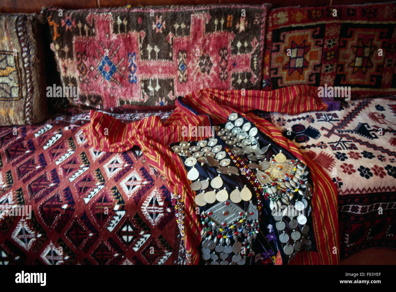 Kurdish wedding Banque de photographies et d’images à haute résolution ...