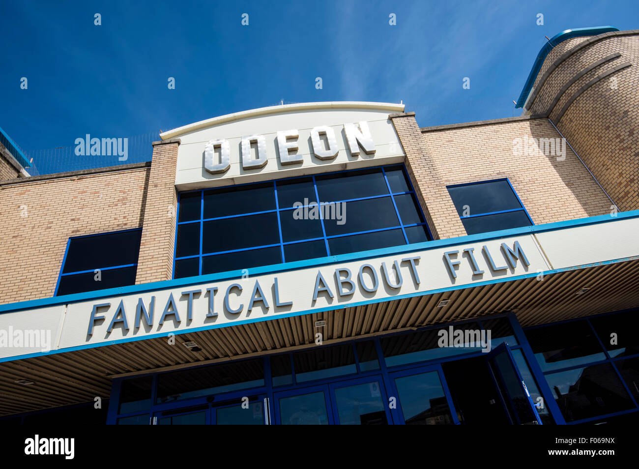 Multiplex cinema complex Banque de photographies et d’images à haute ...