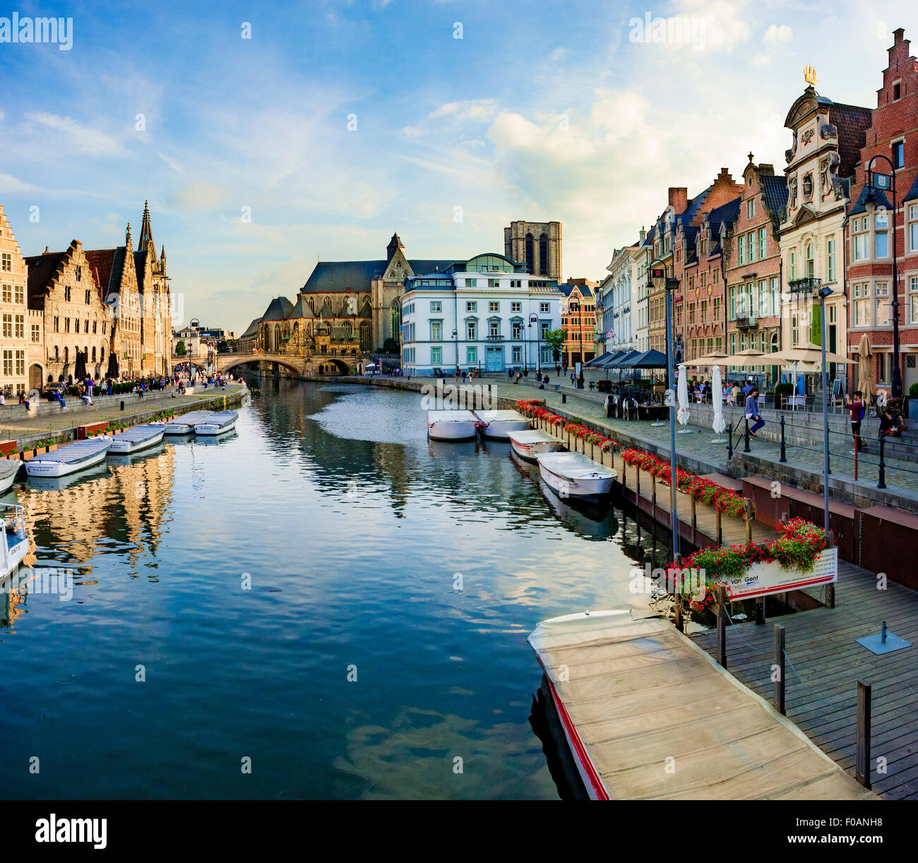 Bâtiments de gand Banque de photographies et d’images à haute ...