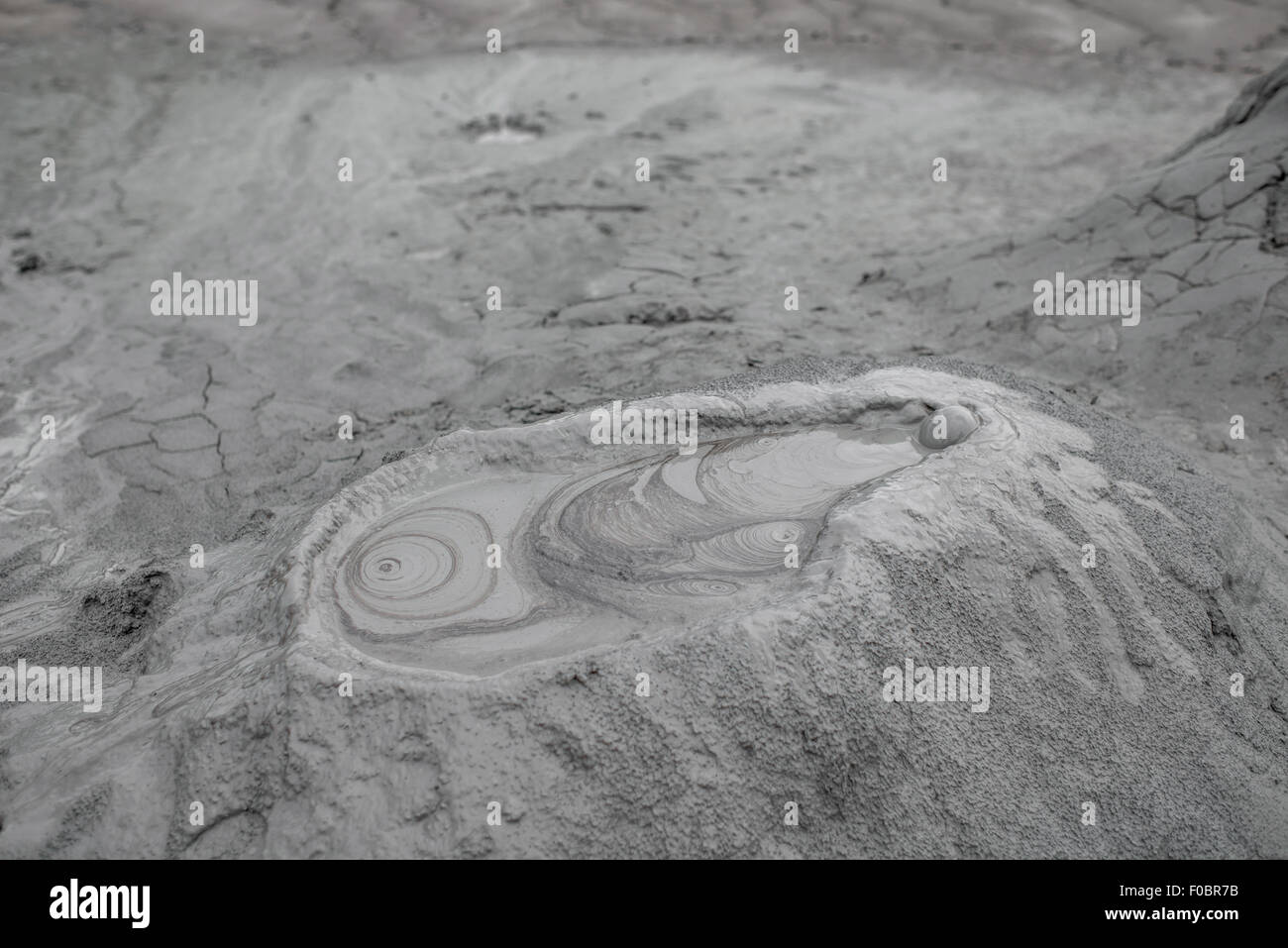 Volcan de boue Banque de photographies et d’images à haute résolution ...