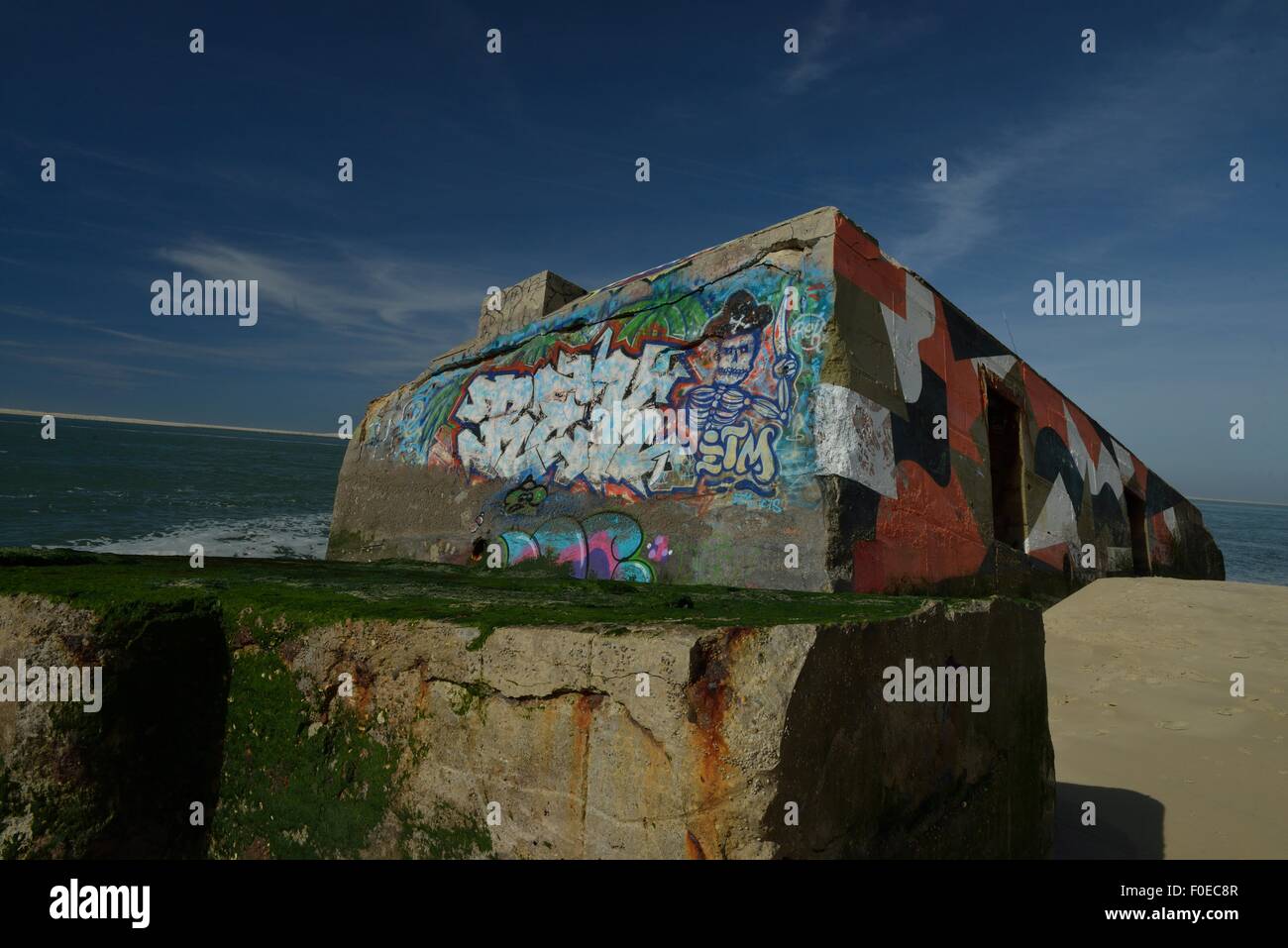 Plage, sable,France,WW2 BUNKER,minimum Photo Stock - Alamy