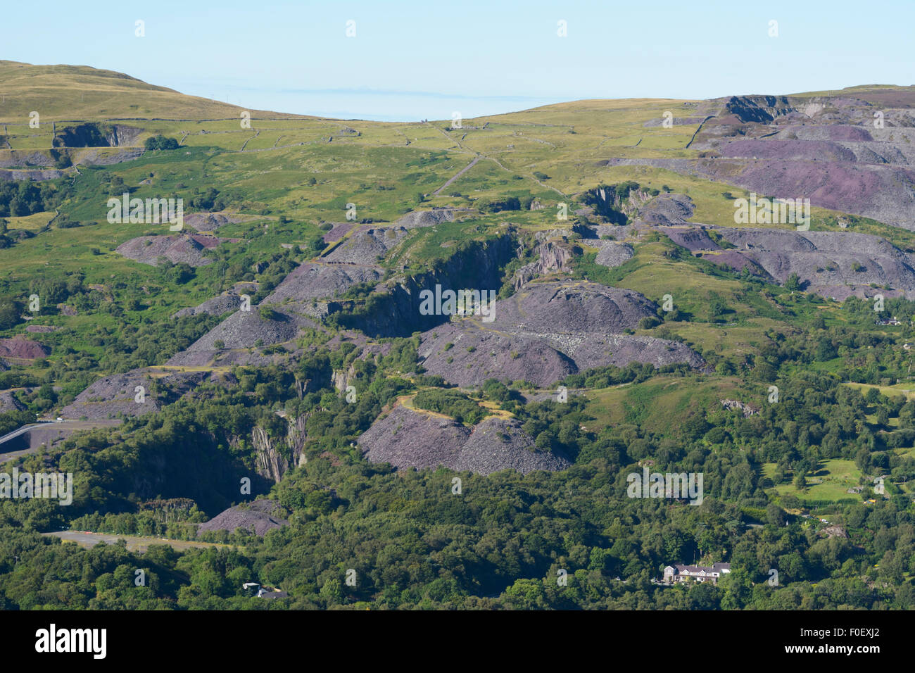 Glyn Rhonwy carrières derrière Llanberis où la carrière Battery Company ...