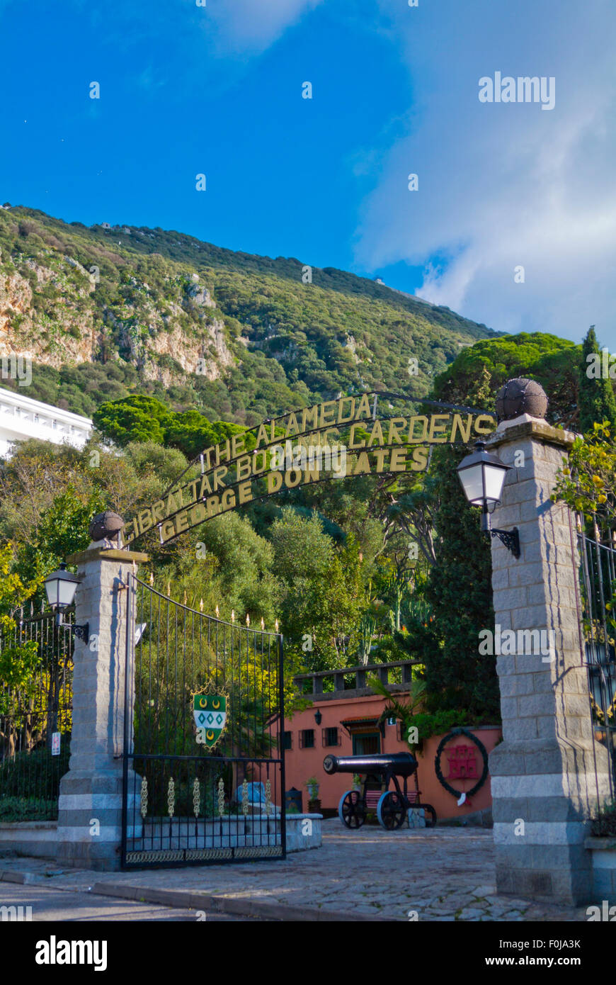 Alameda gardens Banque de photographies et d’images à haute résolution ...