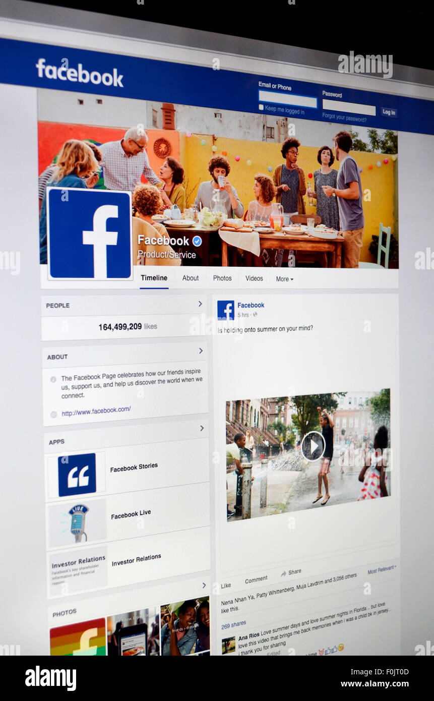 Facebook login page Banque de photographies et d’images à haute ...