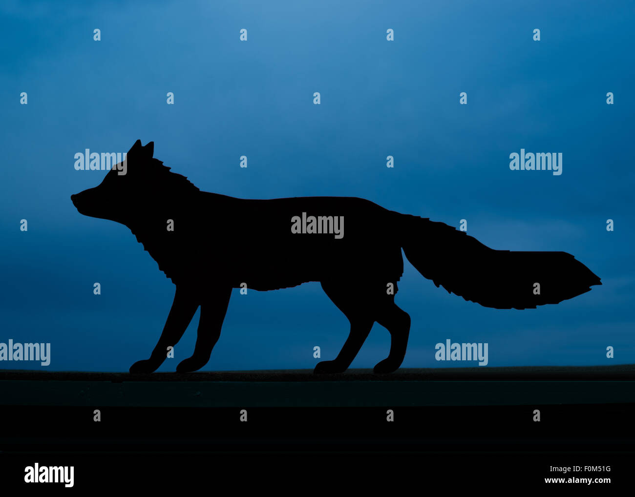 Silhouette de renard Banque de photographies et d’images à haute ...