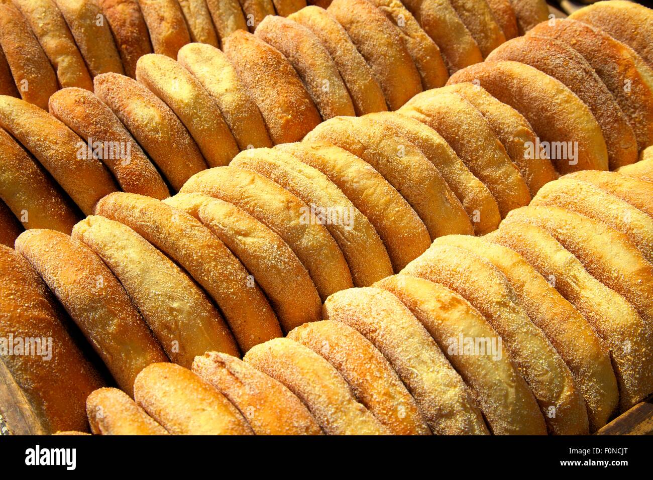 Pain traditionnel rabat maroc Banque de photographies et d’images à ...