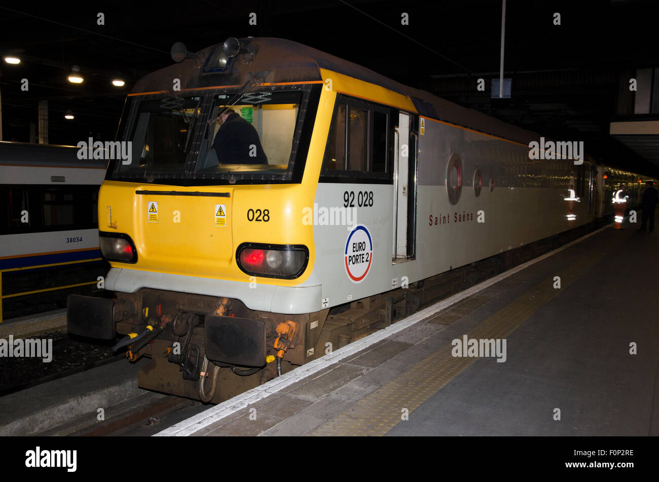 Class 92 electric locomotive 92 Banque de photographies et d’images à ...