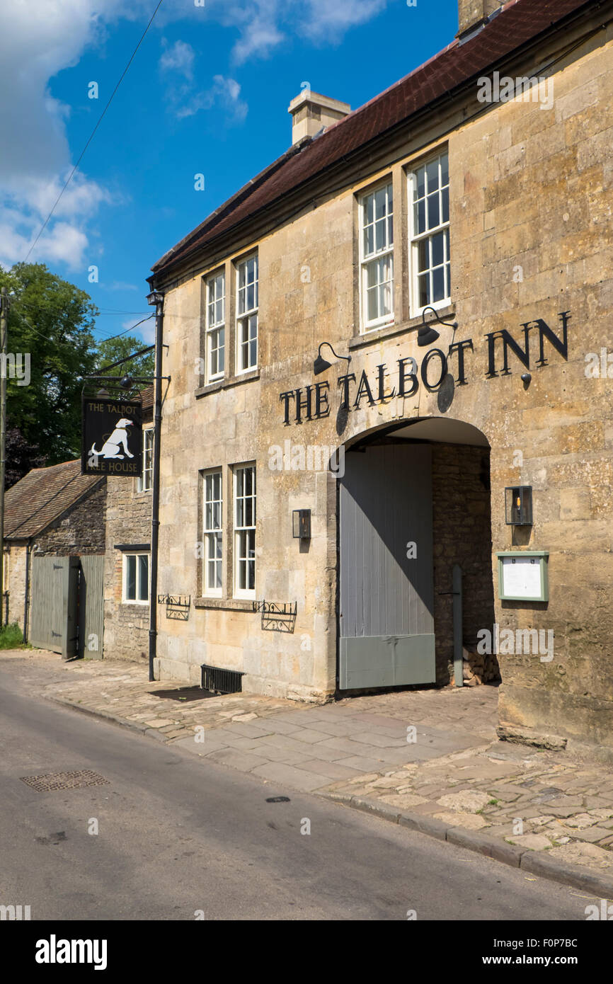 Talbot inn Banque de photographies et d’images à haute résolution - Alamy