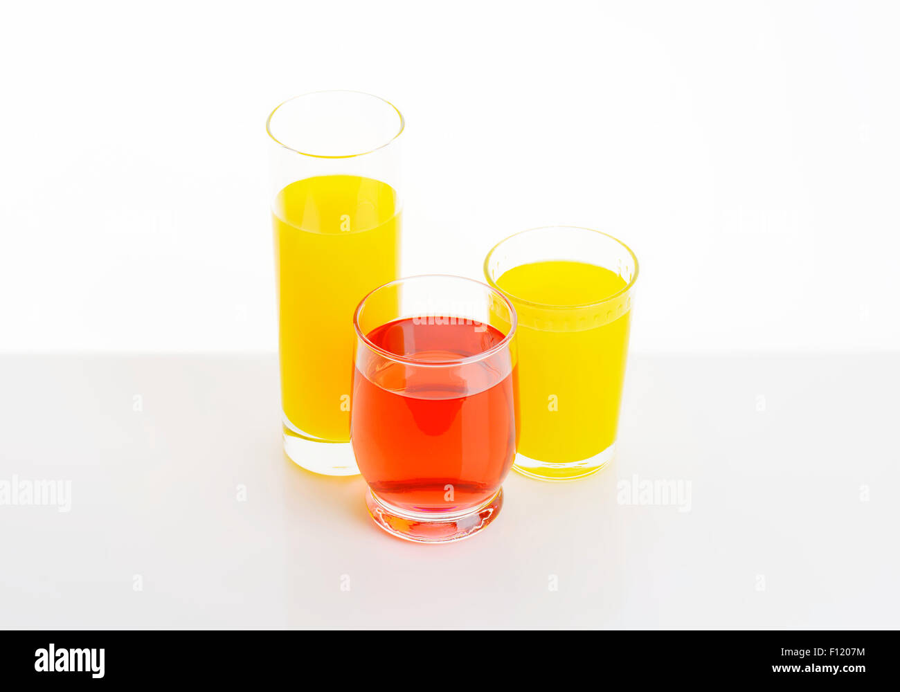 Jus d'orange vodka fraise Banque de photographies et d’images à haute ...