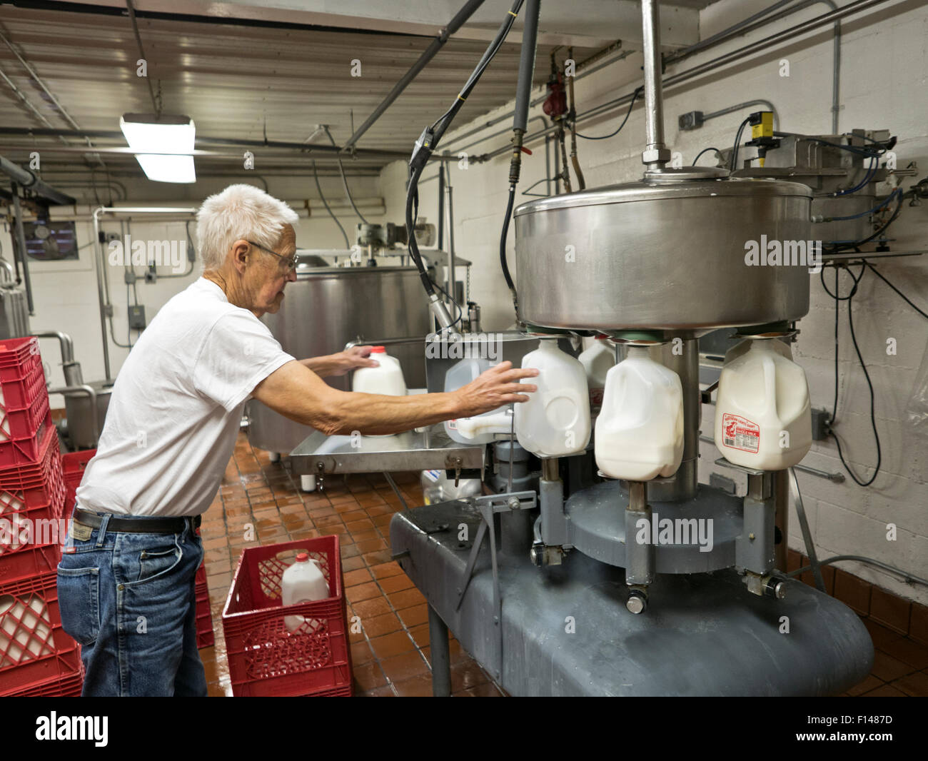 Lait pasteurisé Banque de photographies et d’images à haute résolution ...