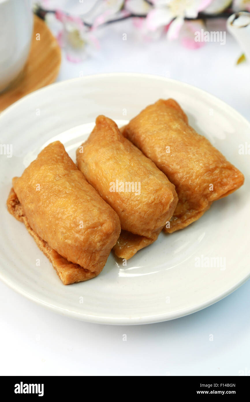 Inari sushi Banque de photographies et d’images à haute résolution - Alamy