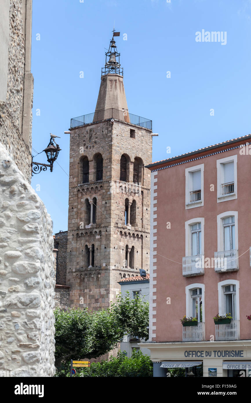 Prades pyrenees orientales Banque de photographies et d’images à haute ...