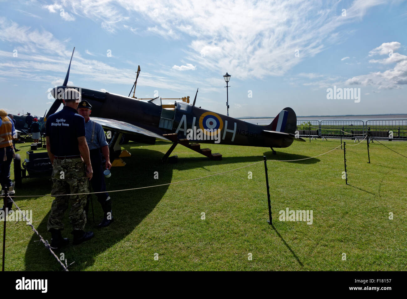 Spitfire raf avion Banque de photographies et d’images à haute ...