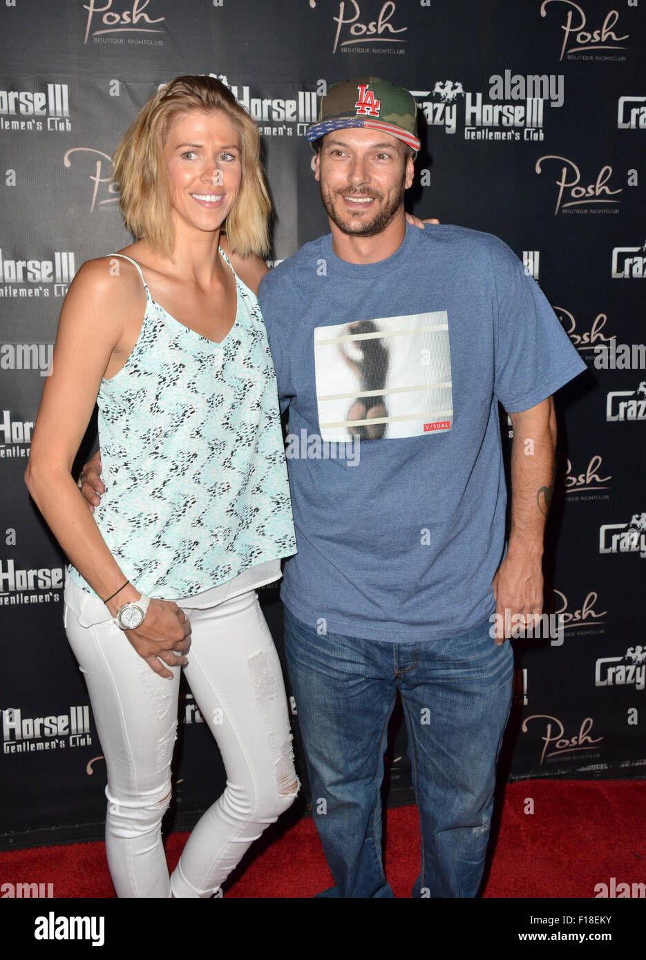 Kevin federline and wife victoria Banque de photographies et d’images à ...