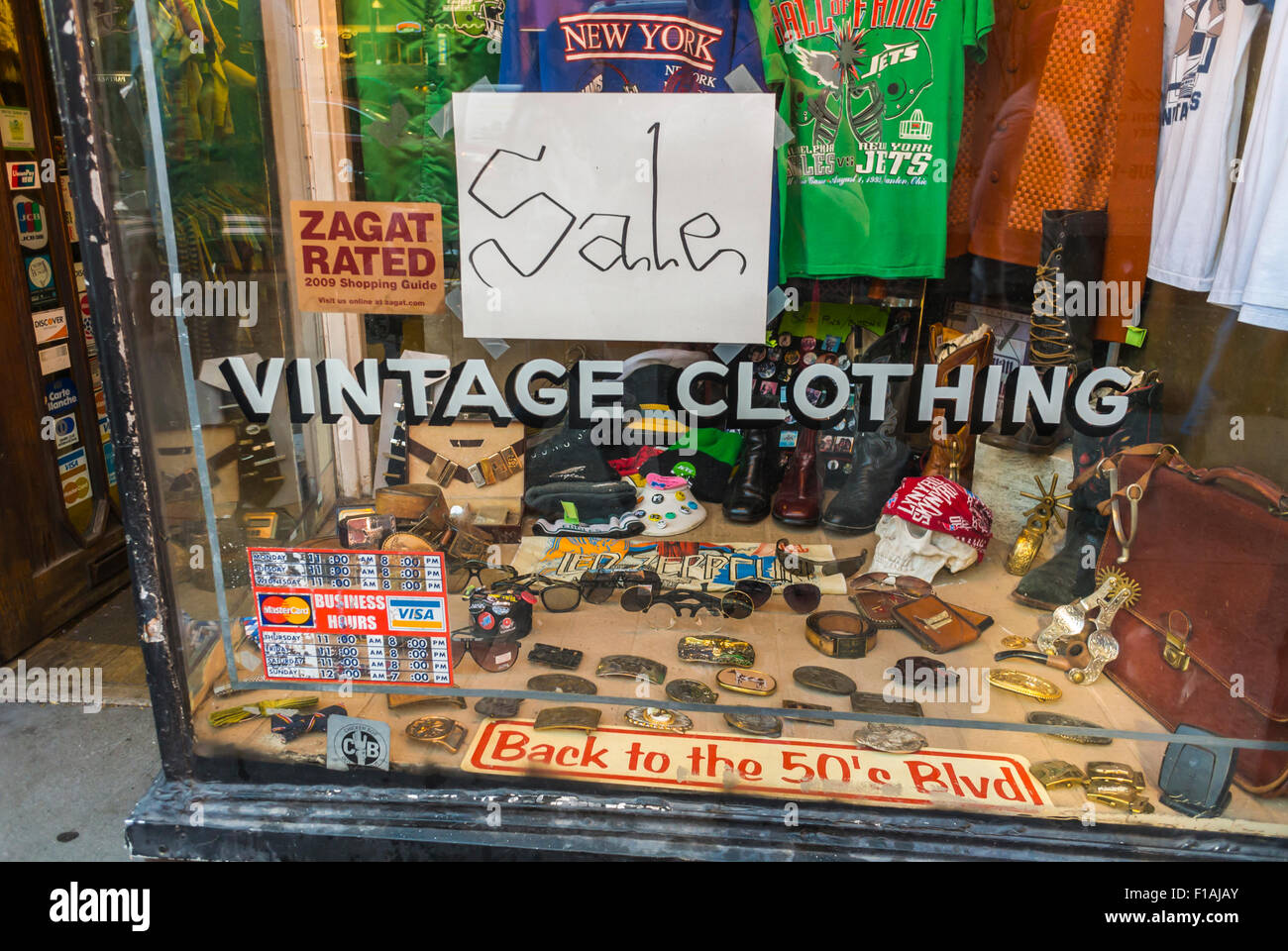 Vintage shop front Banque de photographies et d’images à haute ...