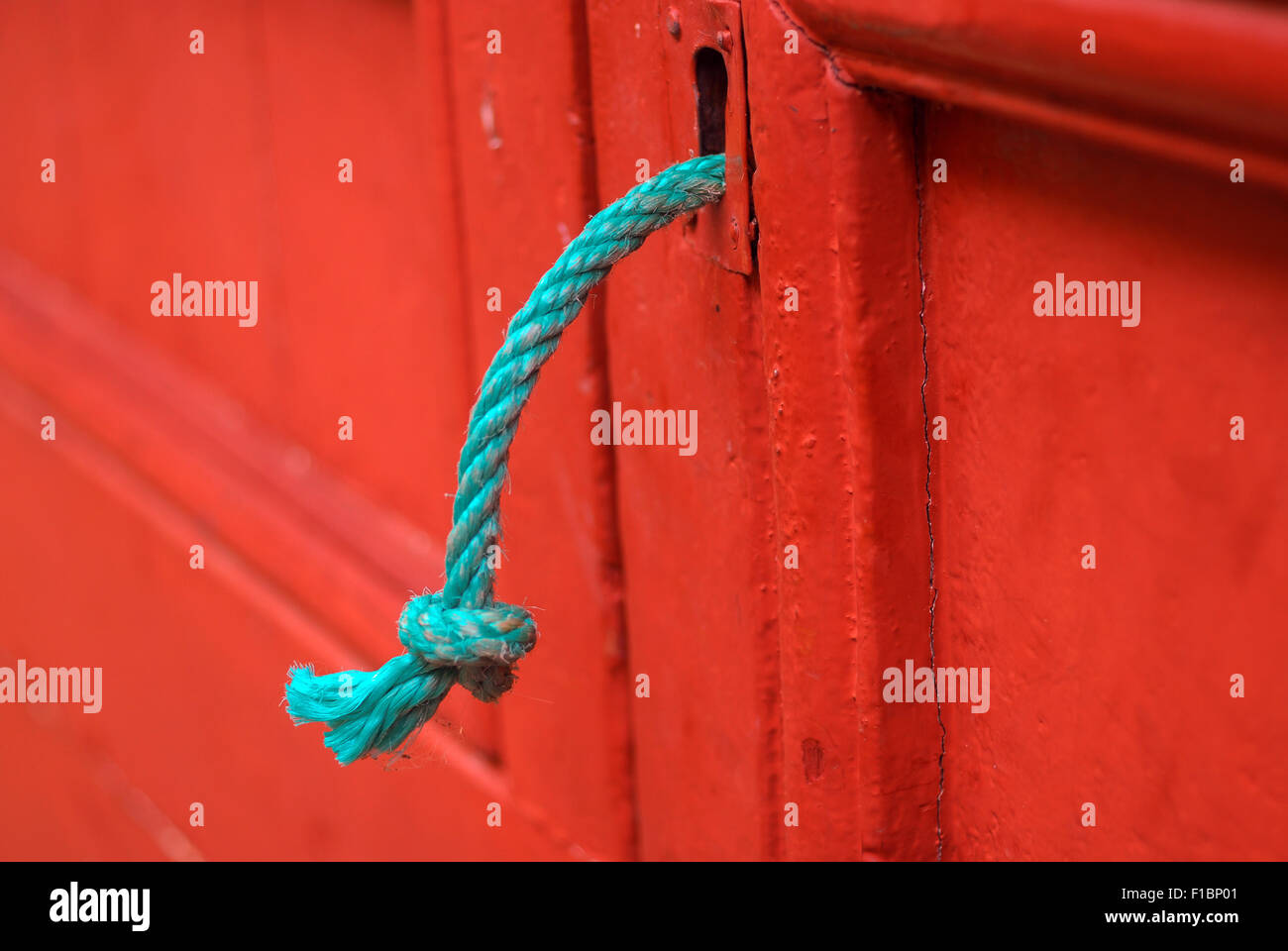 Corde bleu Banque de photographies et d’images à haute résolution - Alamy