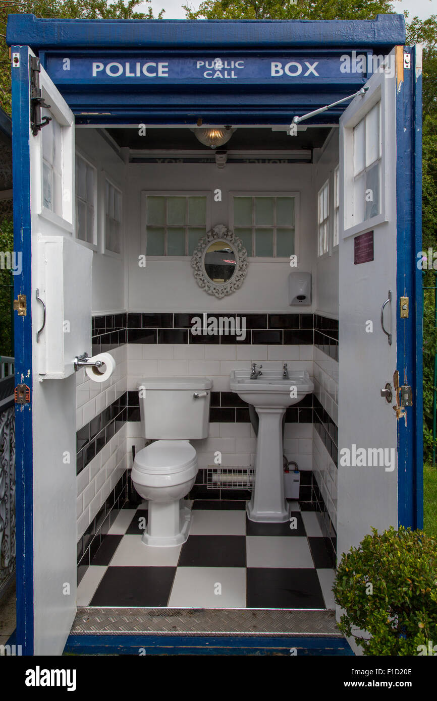 La salle d'attente de Warmley Cafe ont mis au point une solution ...