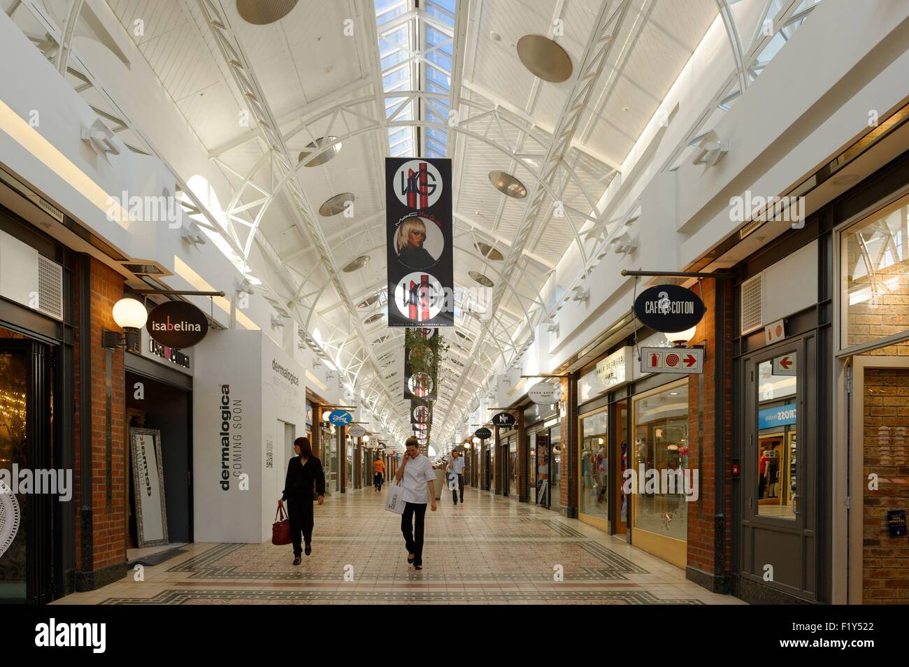 Centre commercial cap sud Banque de photographies et d’images à haute ...