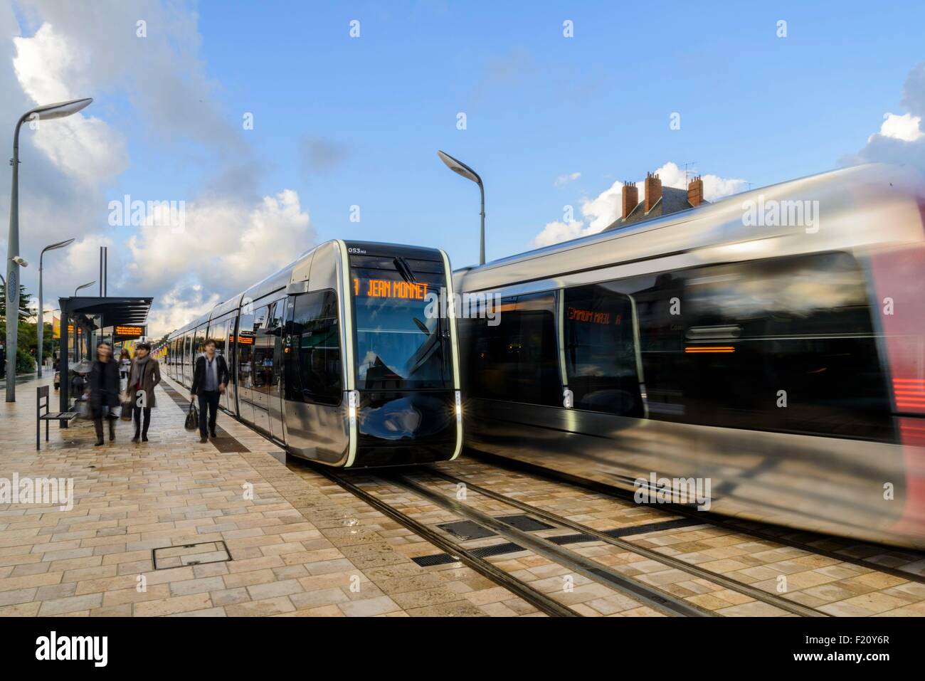 Tram tours france Banque de photographies et d’images à haute ...
