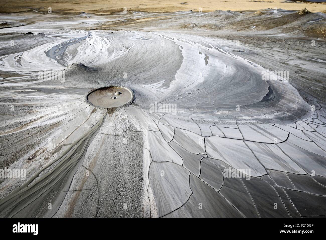 L'Azerbaïdjan, Shirvan, Parc National du volcan de boue Photo Stock - Alamy