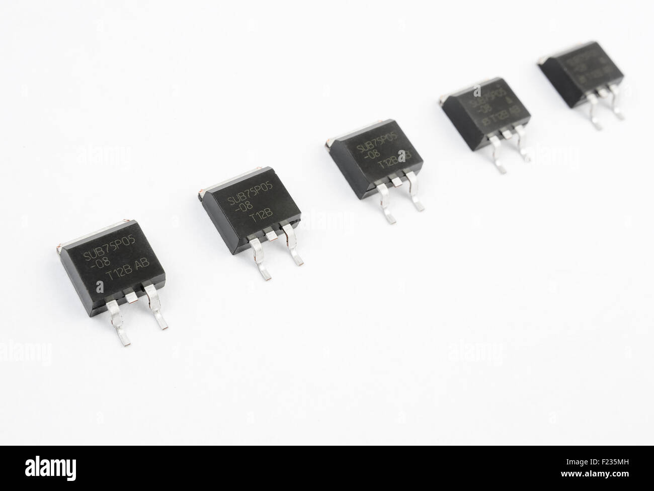 Semiconductor transistor Banque de photographies et d’images à haute ...