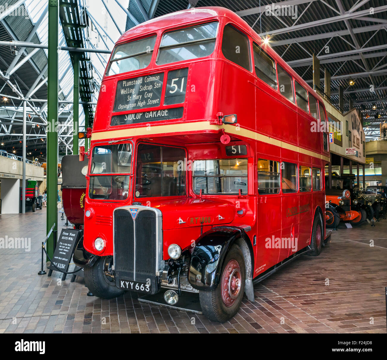 British 1950 bus à impériale routemaster Banque de photographies et d ...