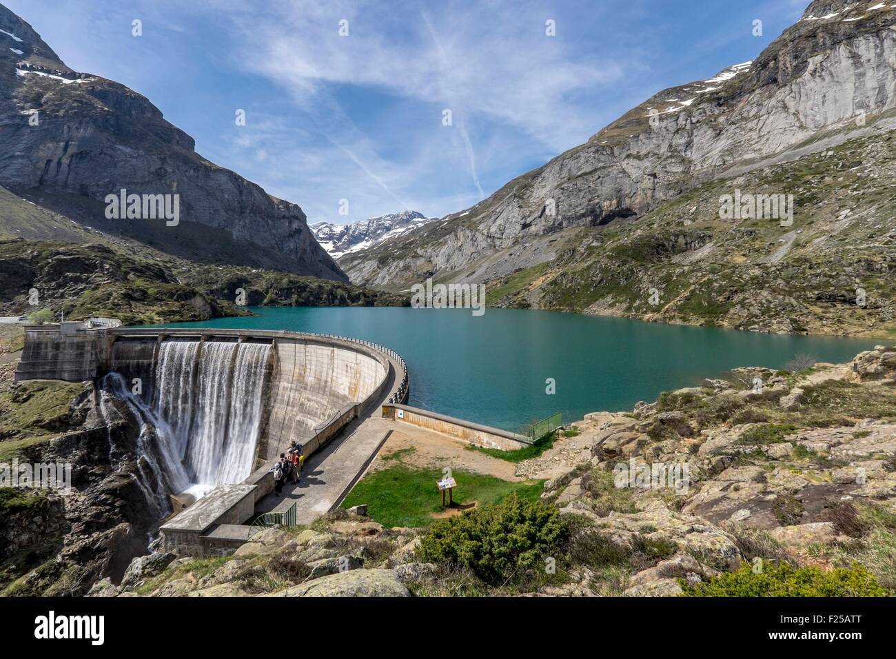 France, Hautes Pyrénées, Font-romeu, cirque d'Estaube, barrage des ...
