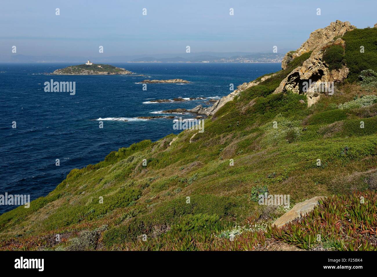 île des embiez Banque de photographies et d’images à haute résolution ...