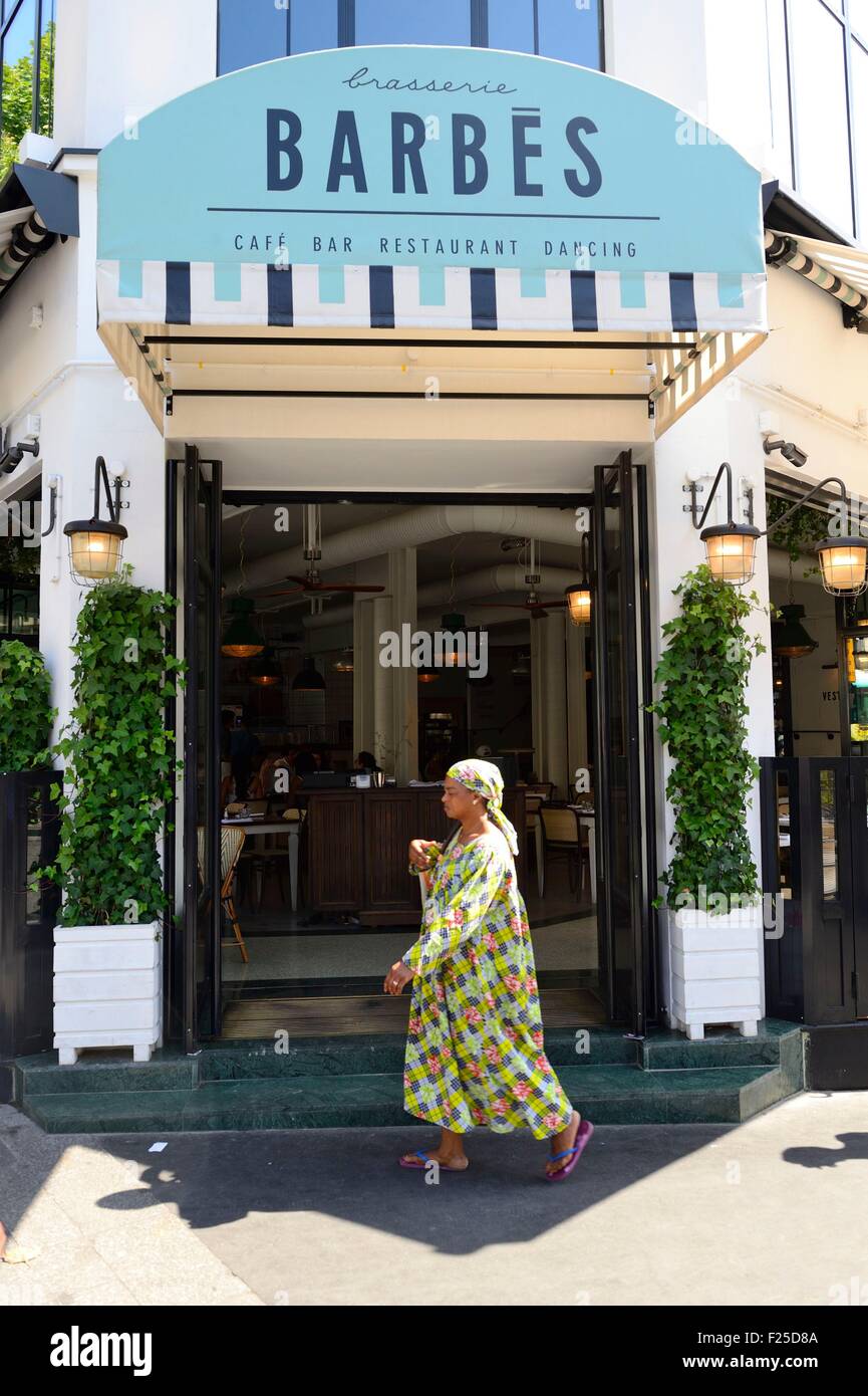 Le Quartier De Barbes Banque d'image et photos - Alamy