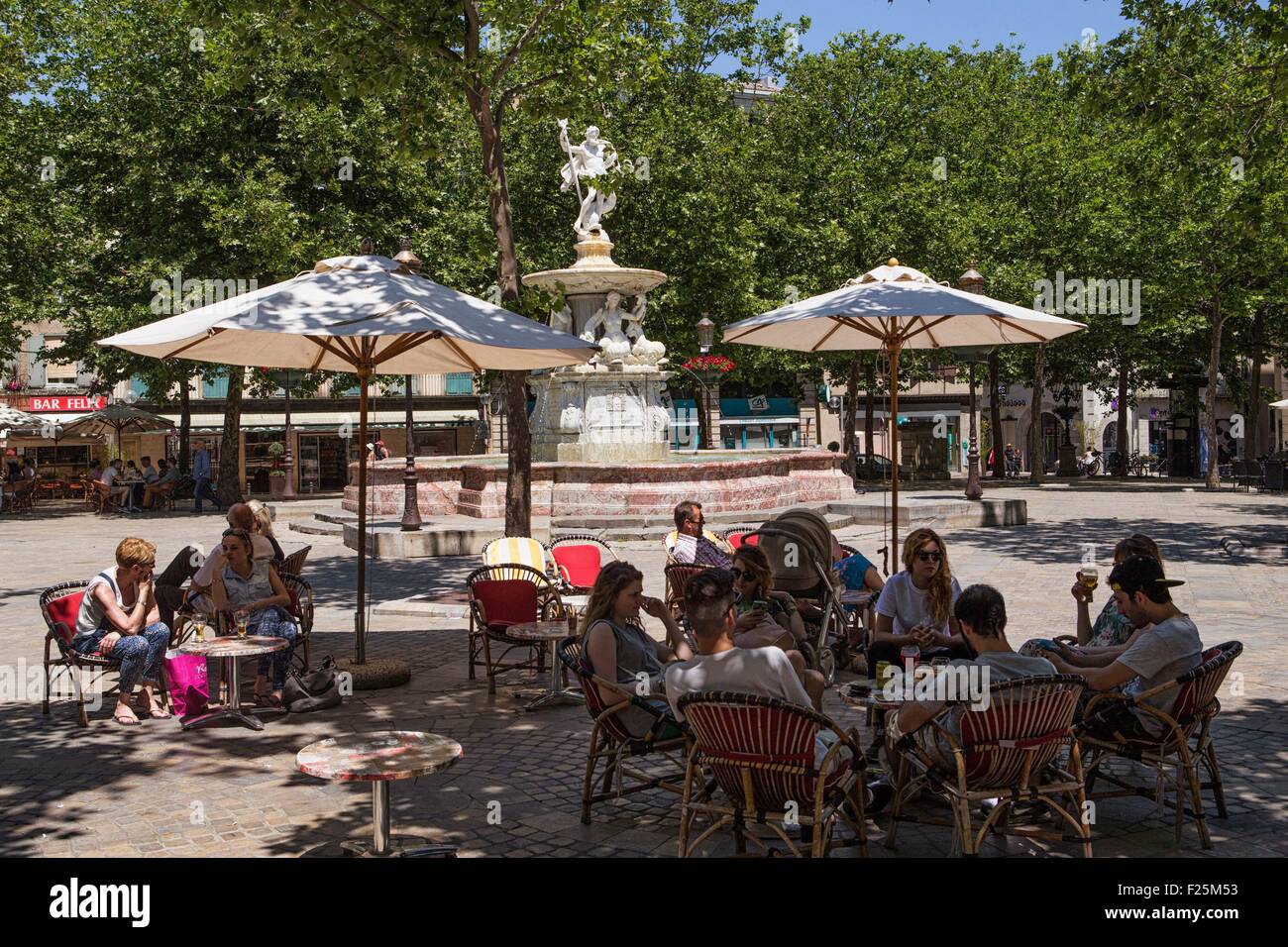 Place carnot Banque de photographies et d’images à haute résolution - Alamy