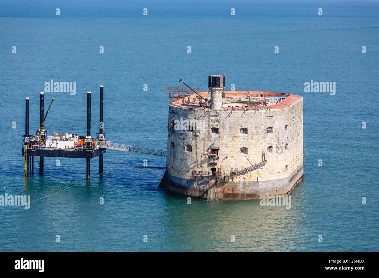 En France, en Charente Maritime, fort Boyard (vue aérienne Photo Stock ...