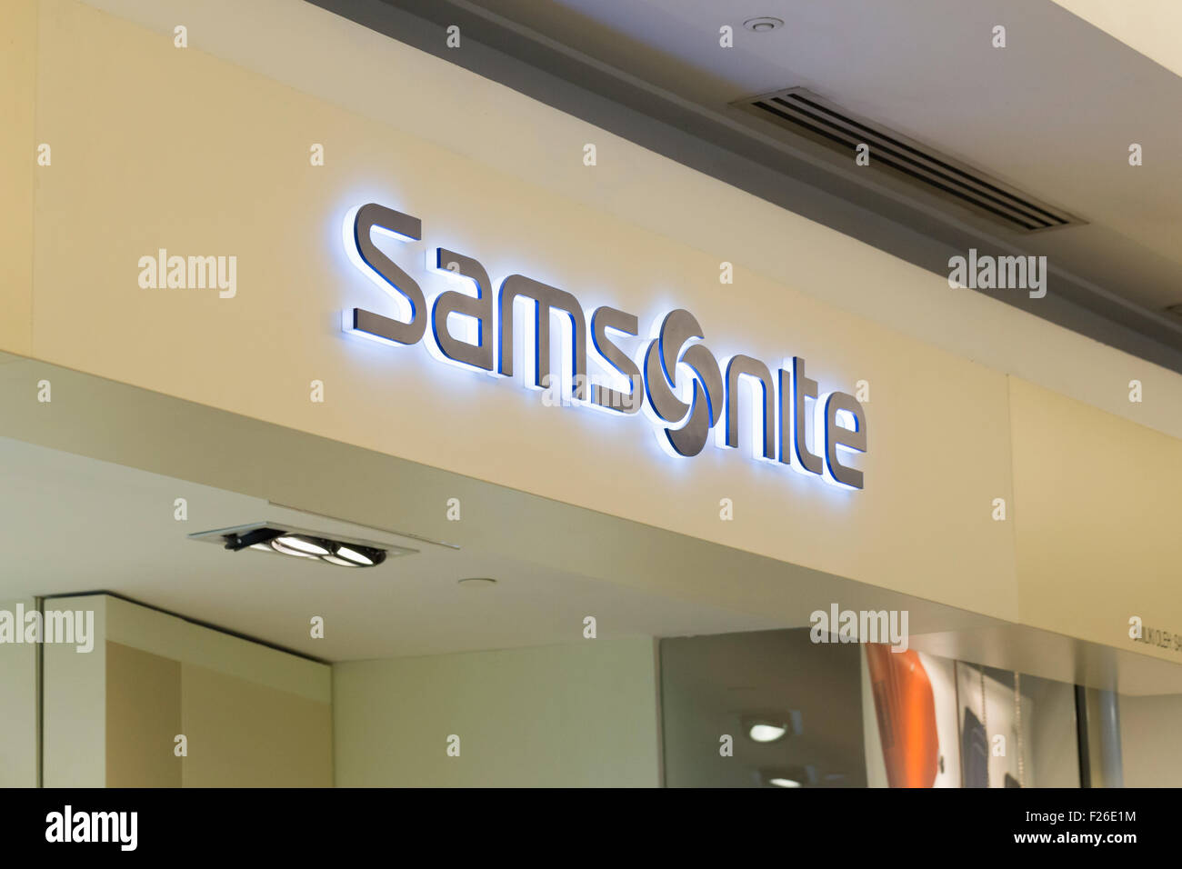 Samsonite logo Banque de photographies et d’images à haute résolution ...