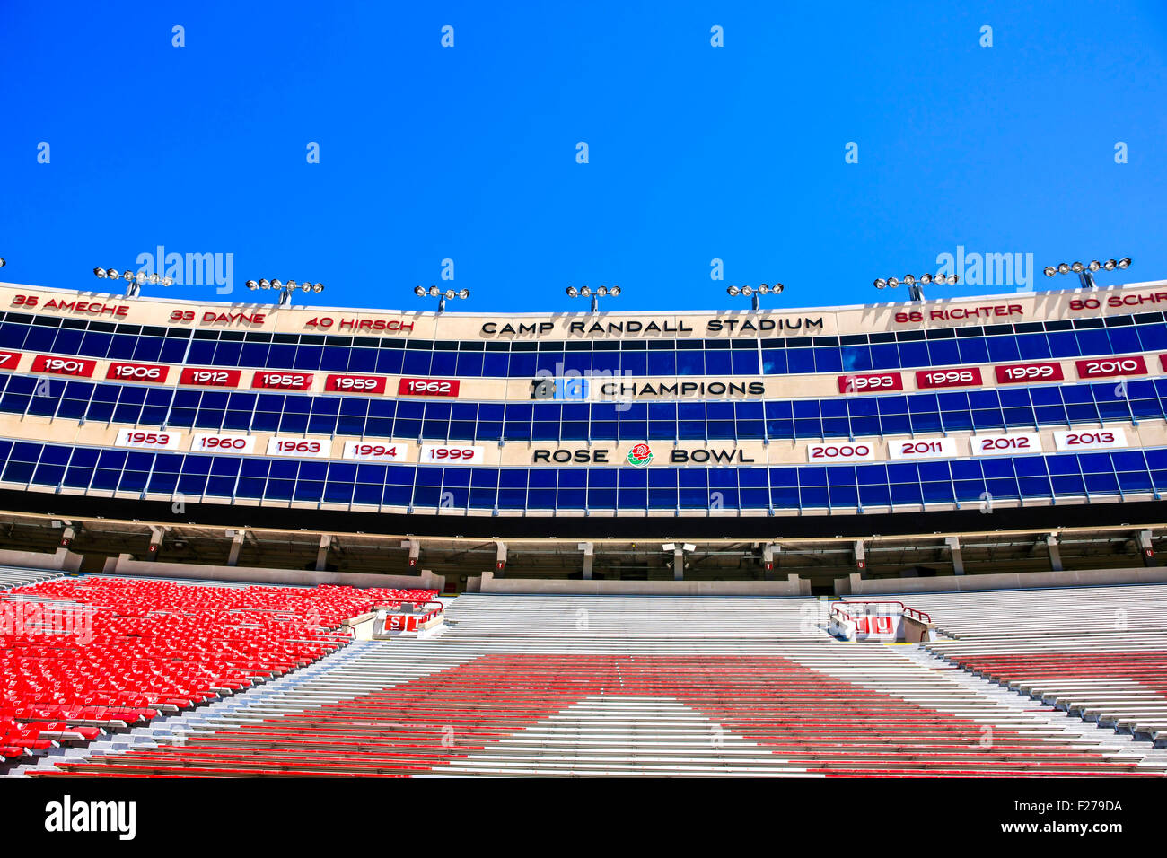 Stade nou camp Banque de photographies et d’images à haute résolution ...