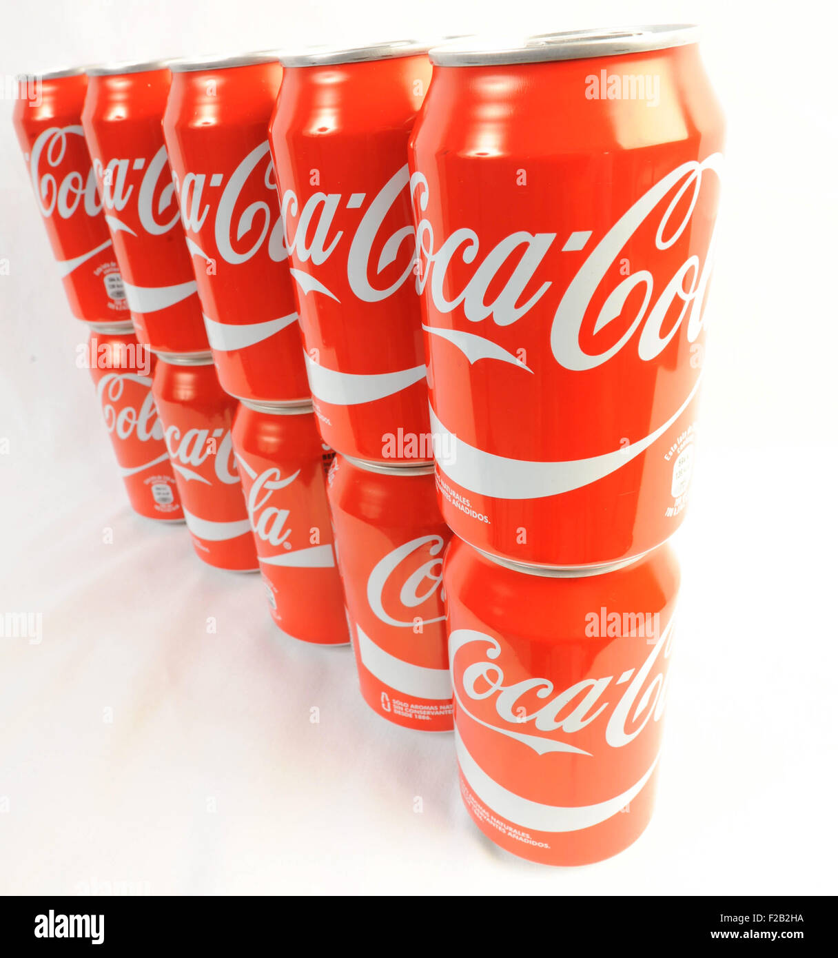 Canette coca cola 355ml Banque de photographies et d’images à haute ...