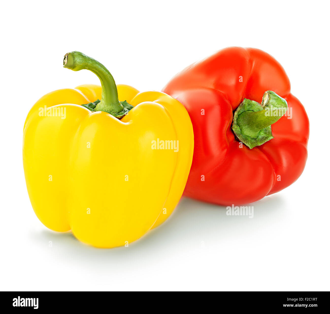 Poivrons rouge vif avec fond blanc Banque de photographies et d’images ...