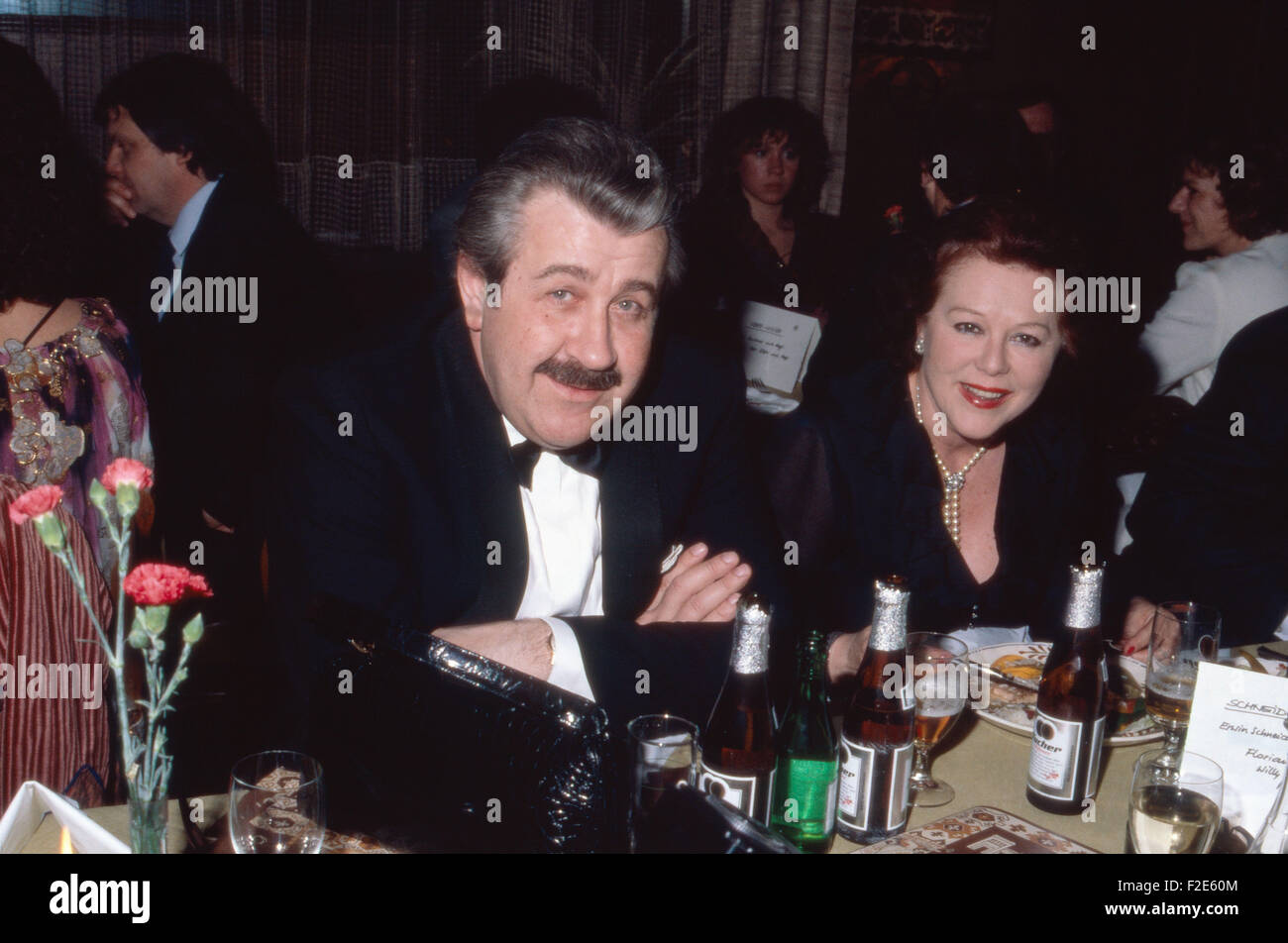 Der Bayerische Acteurs et Actrices Willy Harlander mit Ehefrau Erika ...